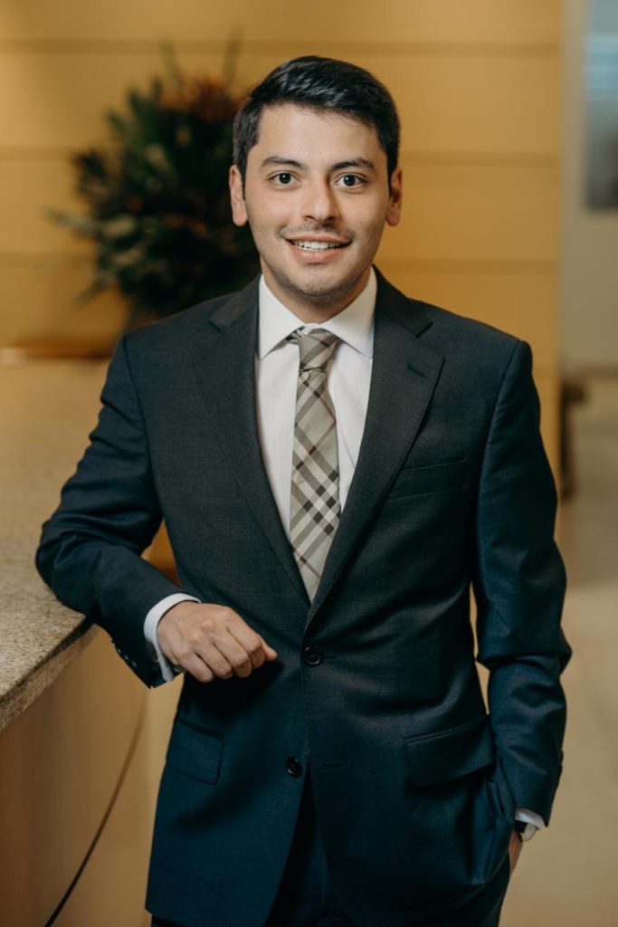 Nuestro equipo – Mauricio A. Plazas Vega